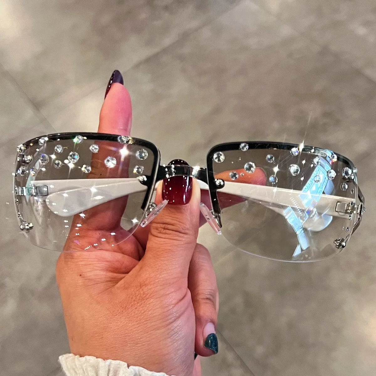 Van Lorne Diamond Rimless Shades – Monte Browne
